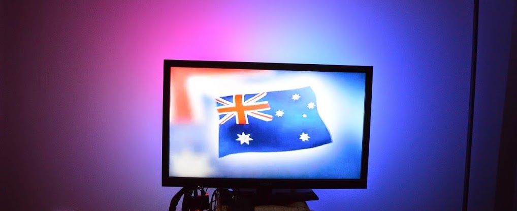 DIY Ambilight without a pc | Odd One Out